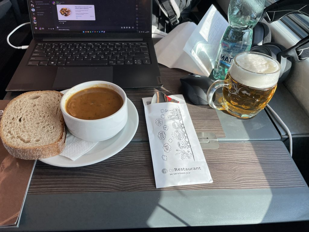 Interrail Wiki's Food and drinks on board trains